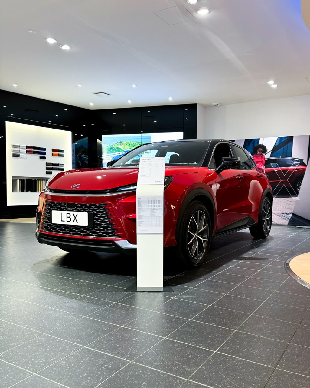 Lexus LBX Hybrid | Lexus Suomi