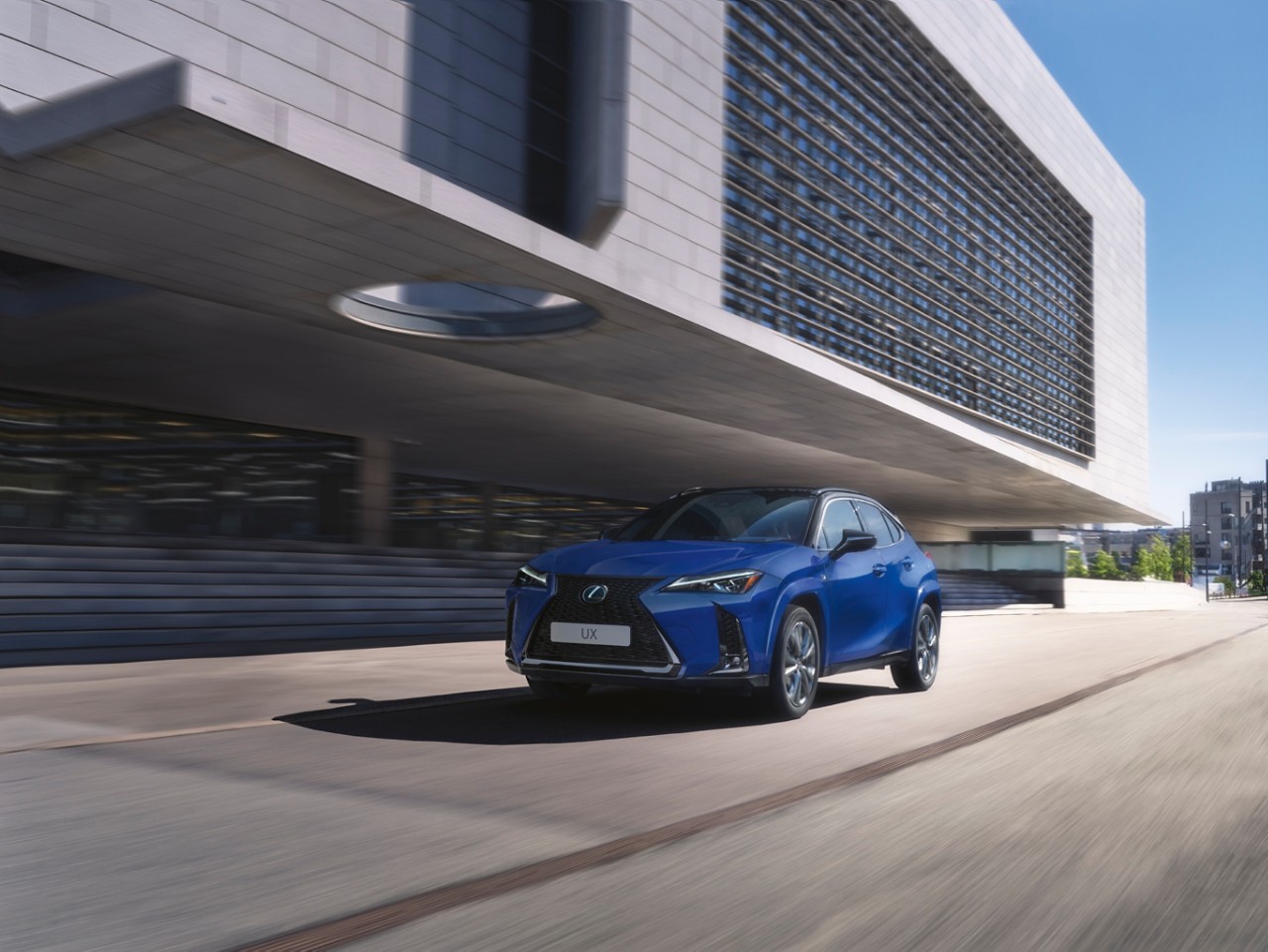 Urbaani crossover Lexus UX | Lexus Suomi