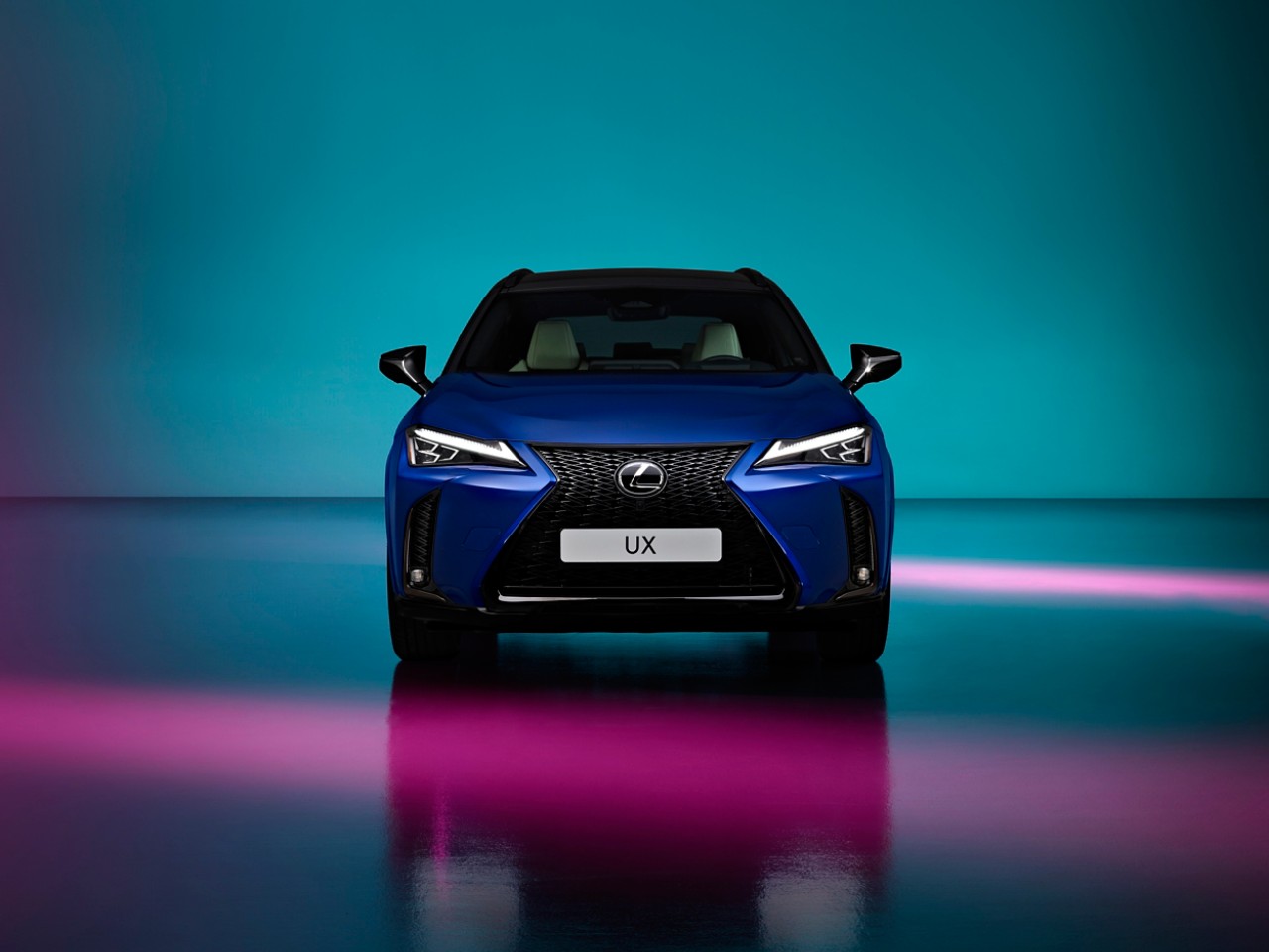 Uusi UX 300h Hybrid | Lexus Suomi